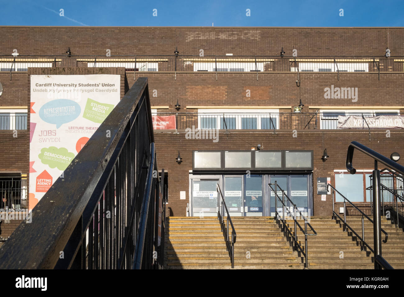 Cardiff university student union hi-res stock photography and images ...