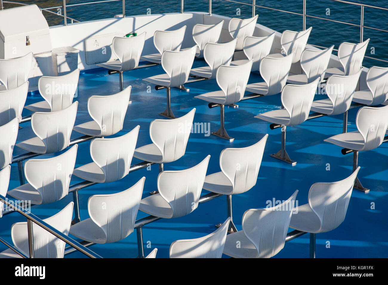 Sightseeing Boat Chairs Stock Photo - Alamy