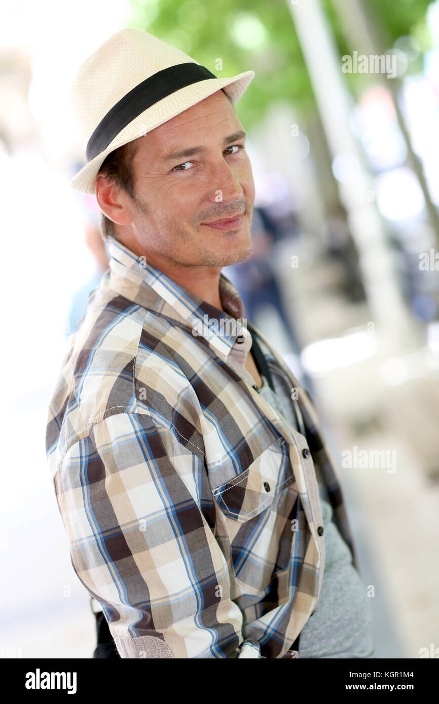 Photo reporter walking in town Stock Photo - Alamy