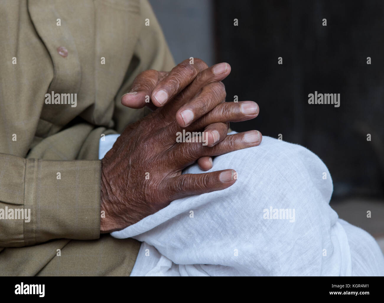 Wrinkled body hi-res stock photography and images - Alamy