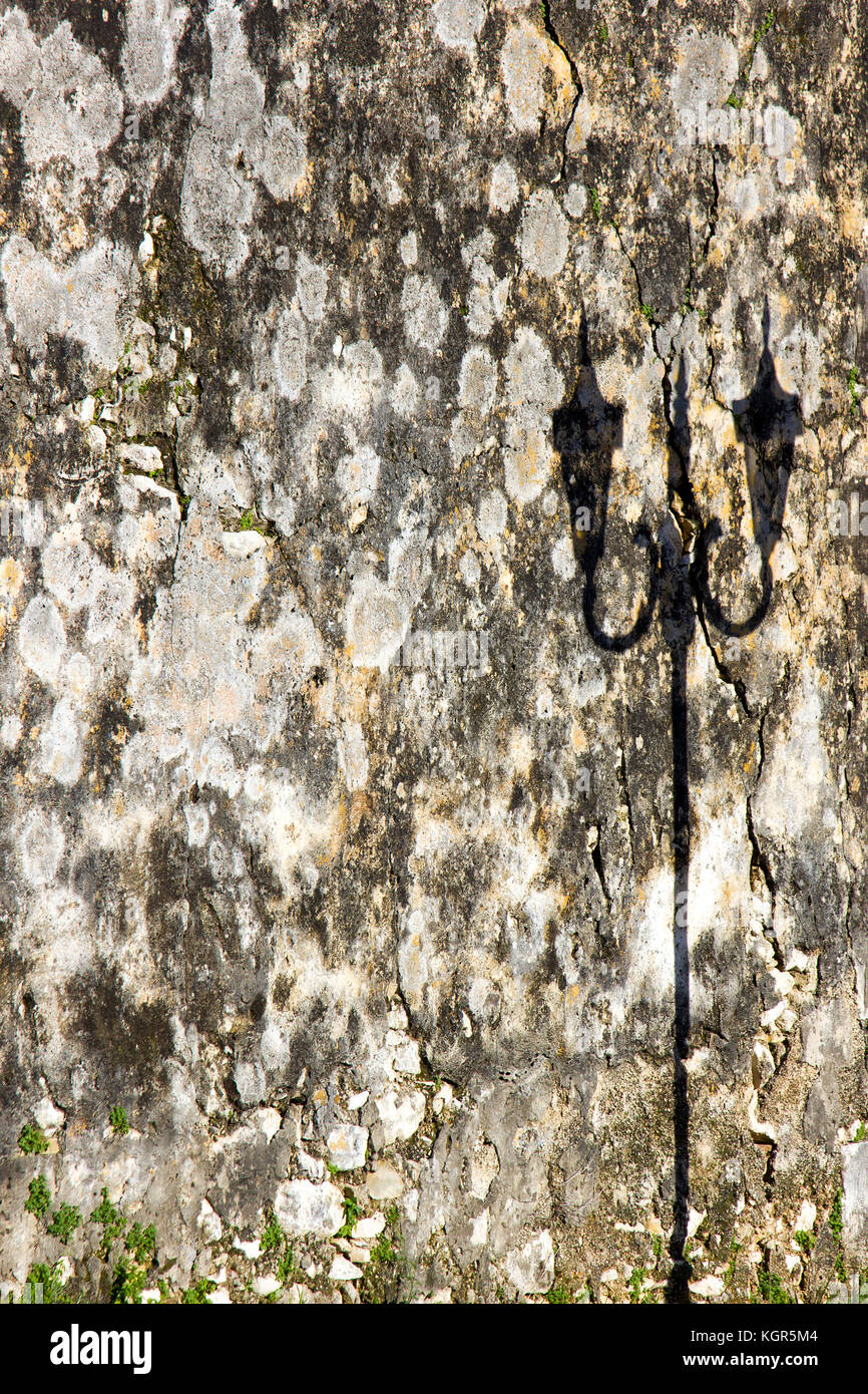 old wall with fade colors and lantern shadow Stock Photo - Alamy