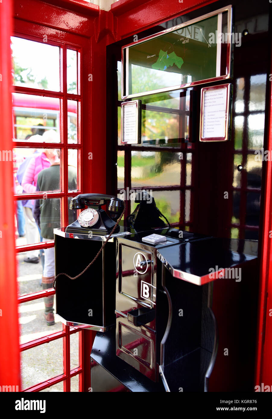 Red phone box interior hi-res stock photography and images - Alamy Red phone box interior hi-res stock photography and images - Alamy