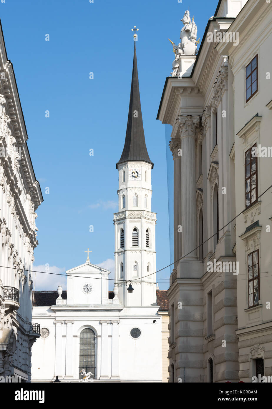 Michaelerkirche hi-res stock photography and images - Alamy
