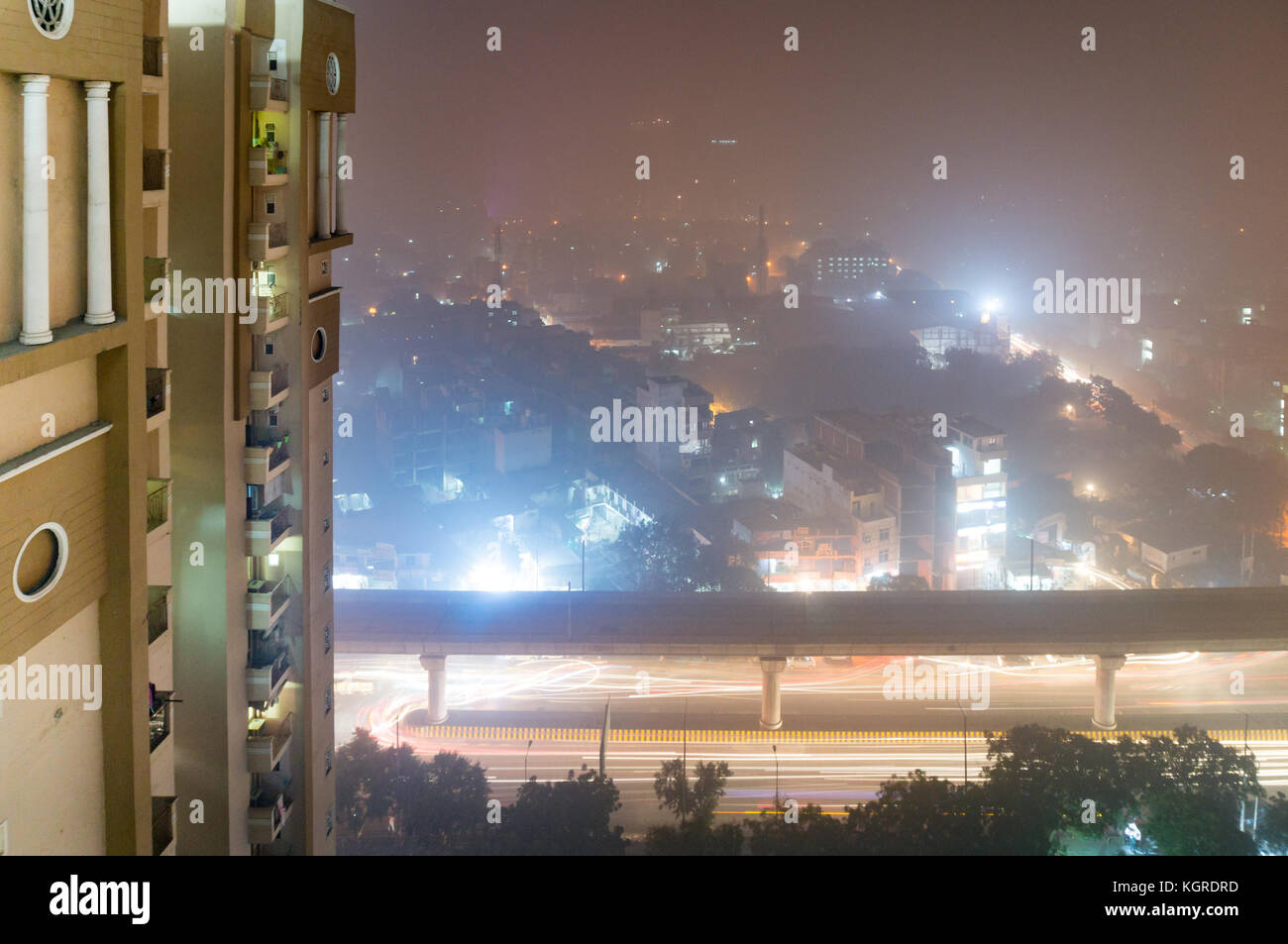 Delhi pollution aerial hi-res stock photography and images - Alamy