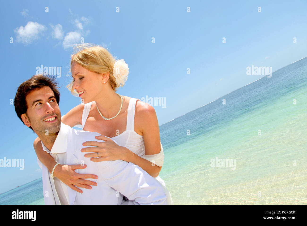 Indian bride back hi-res stock photography and images - Alamy