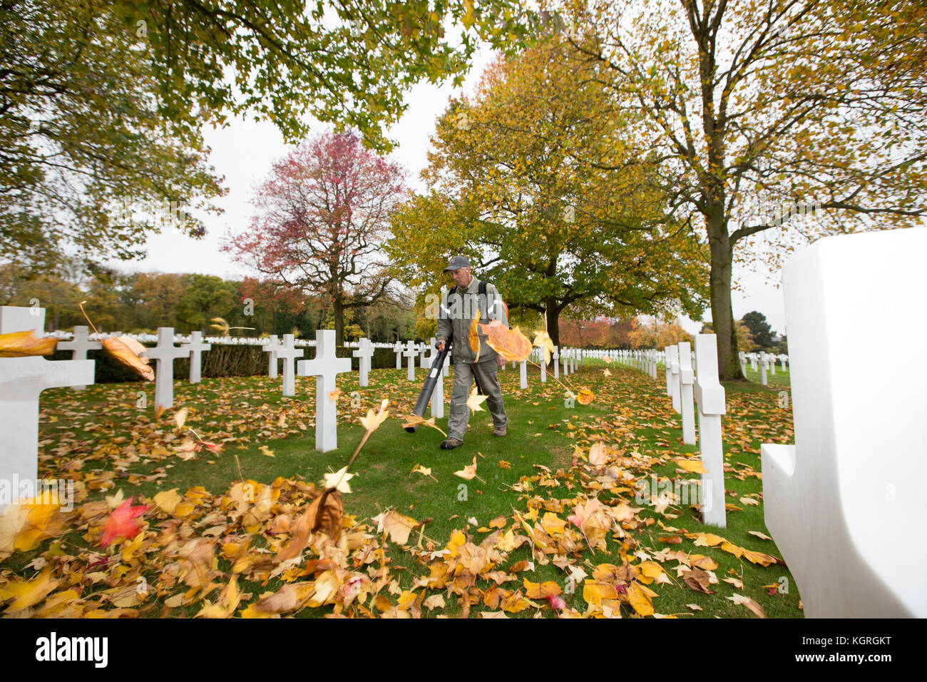 Gardener Mick Howard cleaning one of the 3,811 headstones at the ...