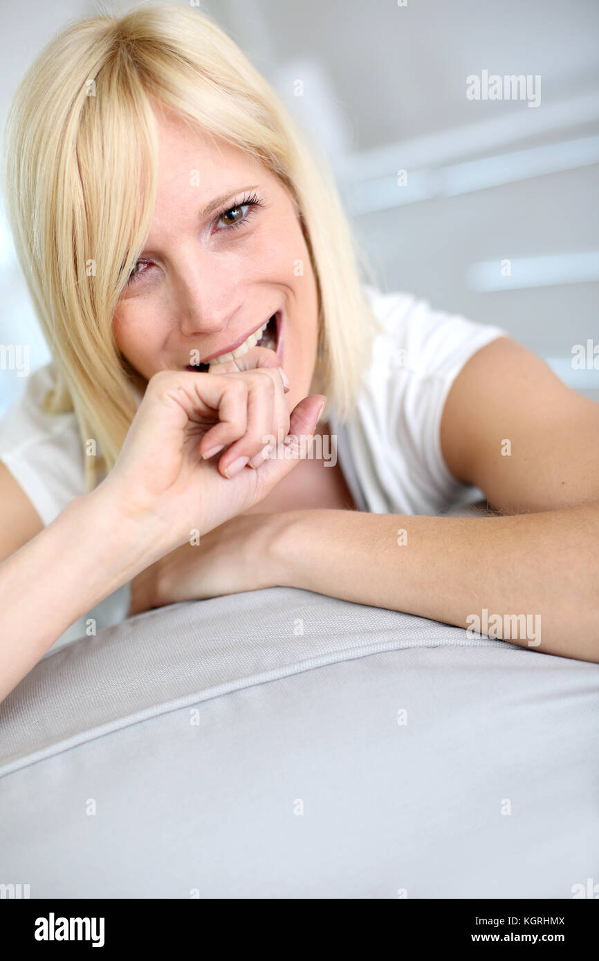 Girl guilty face hi-res stock photography and images - Alamy