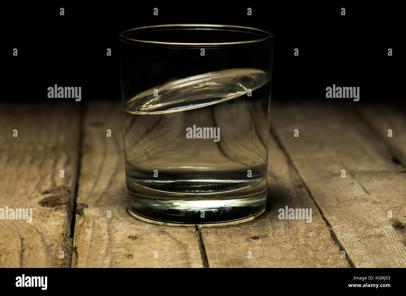 Gravity glass hi-res stock photography and images - Alamy