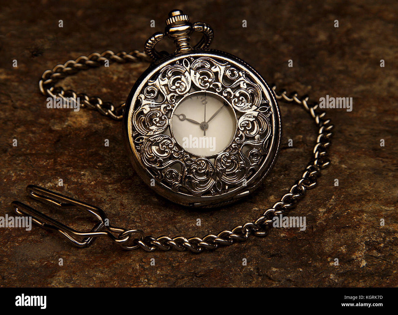 Gold elaborate clock face hi-res stock photography and images - Alamy