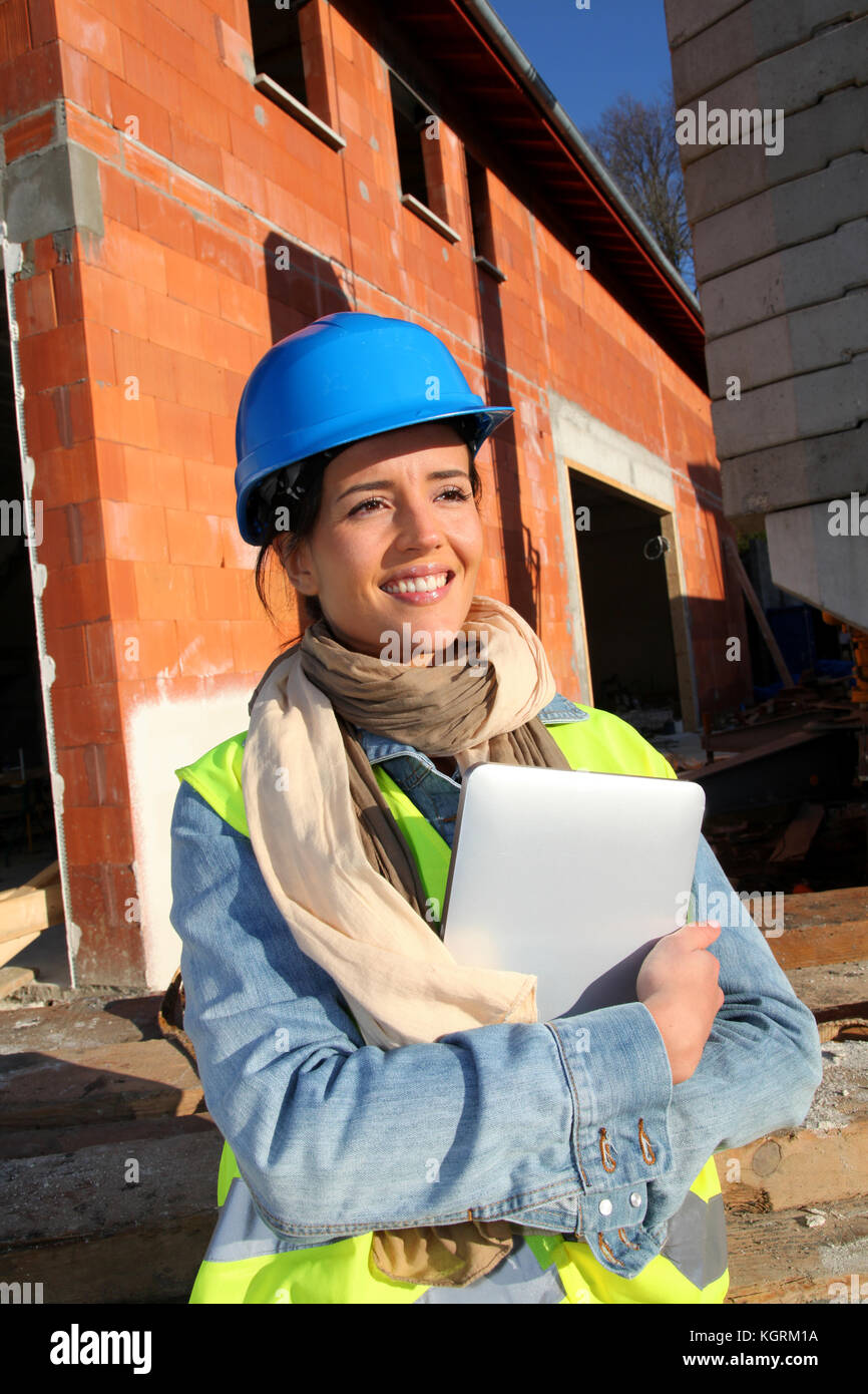 Construction manager using electronic tablet hi-res stock photography ...