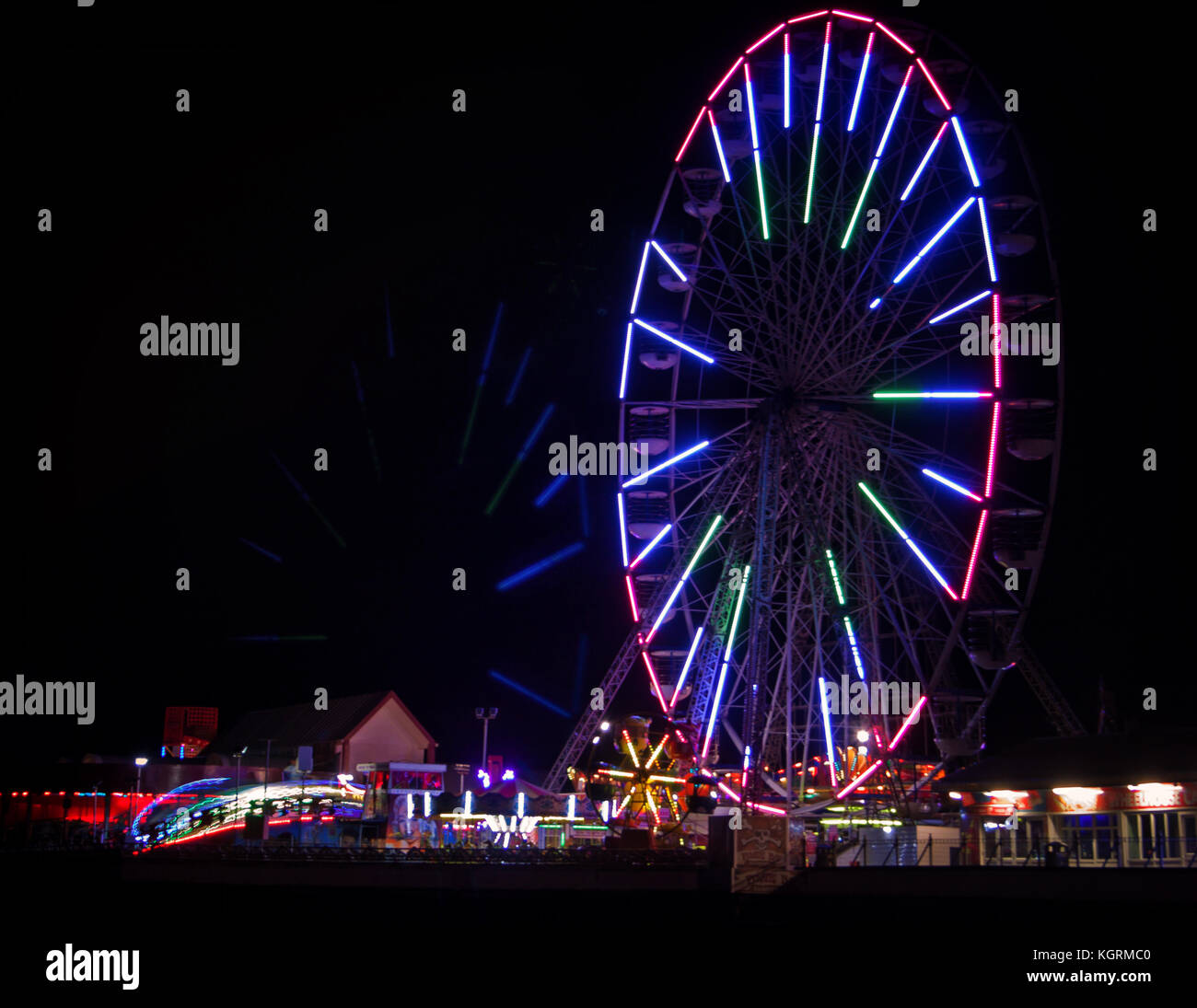 Blackpool central pier big wheel hi-res stock photography and images ...