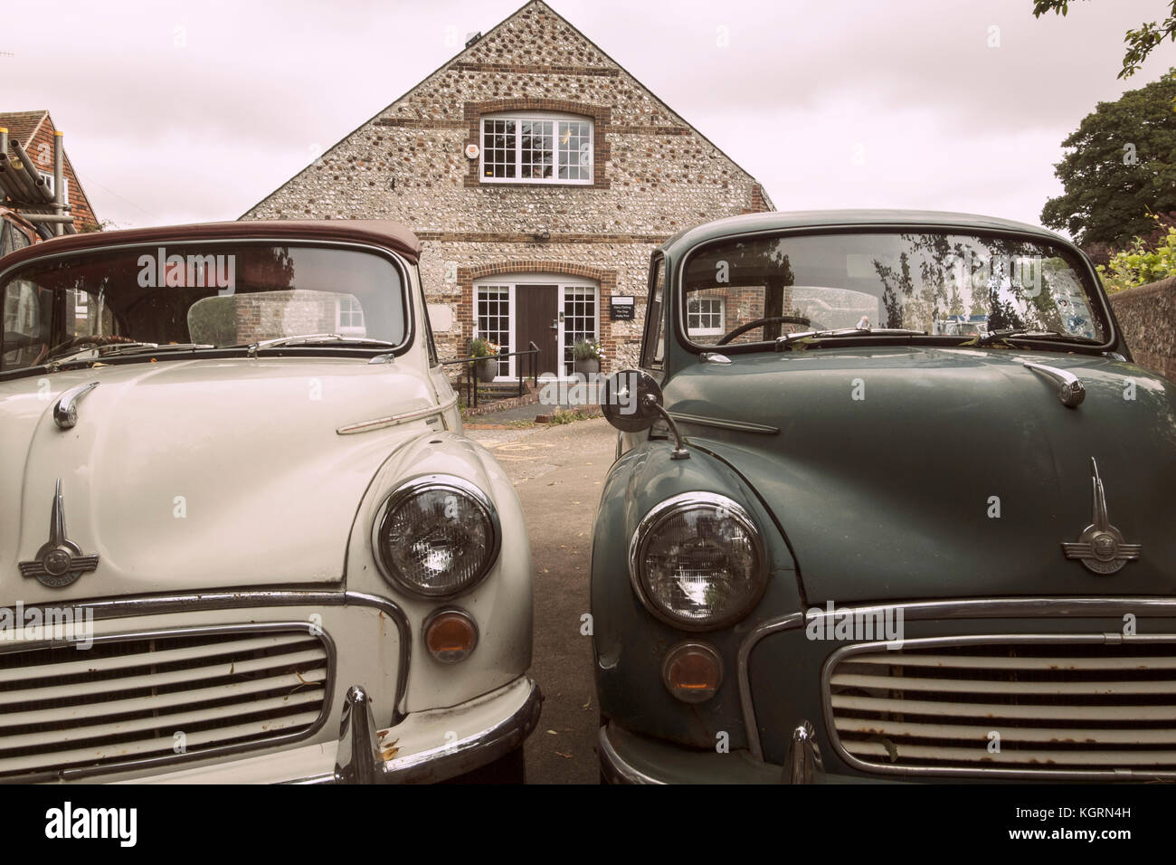 AUSTIN MINOR - CLASSIC ENGLISH CAR - ENGLISH VINTAGE - NOSTALGIC TIME ...