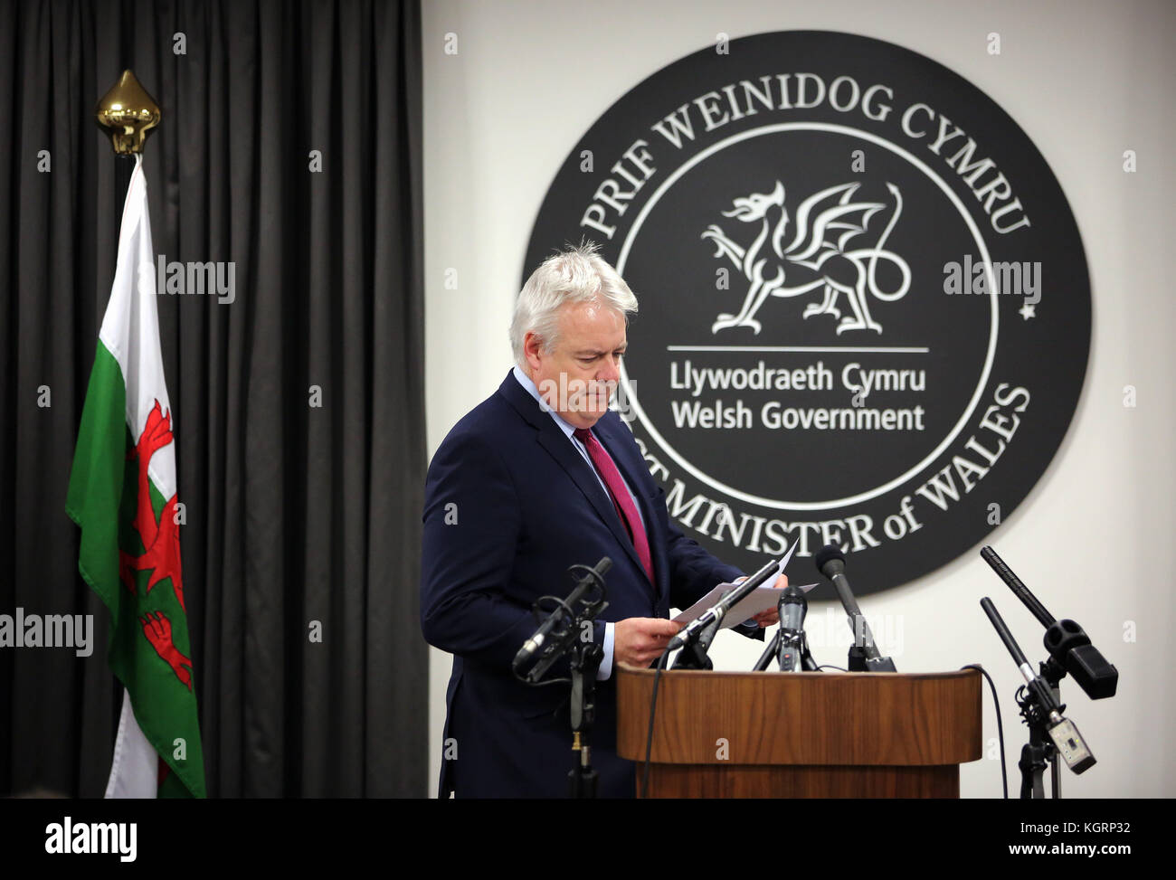 First Minister for Wales, Carwyn Jones speaks to the media Stock Photo ...