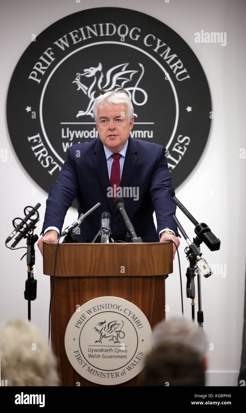 First Minister for Wales, Carwyn Jones speaks to the media Stock Photo ...