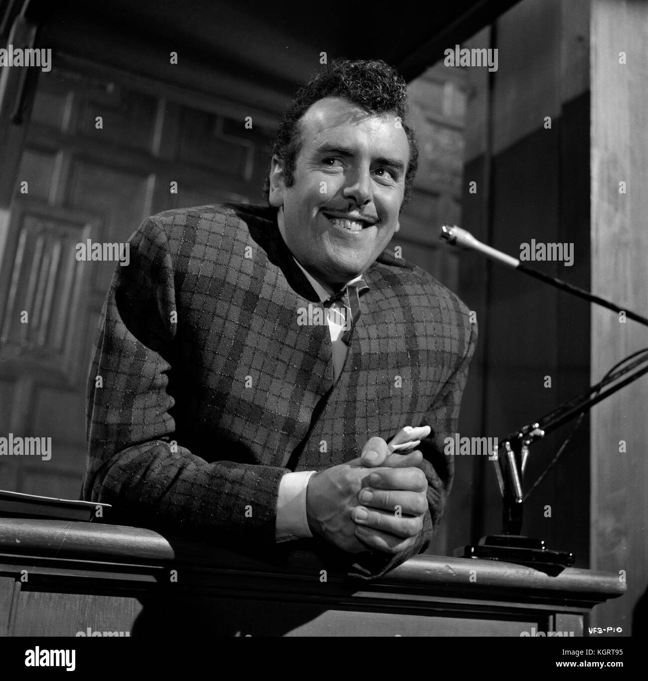 George cole Black and White Stock Photos & Images - Alamy