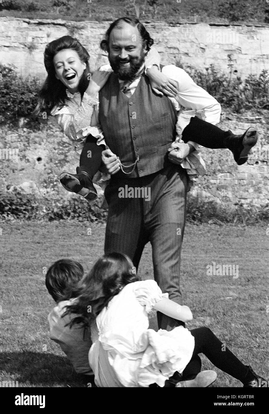 The railway children jenny agutter film Black and White Stock Photos ...