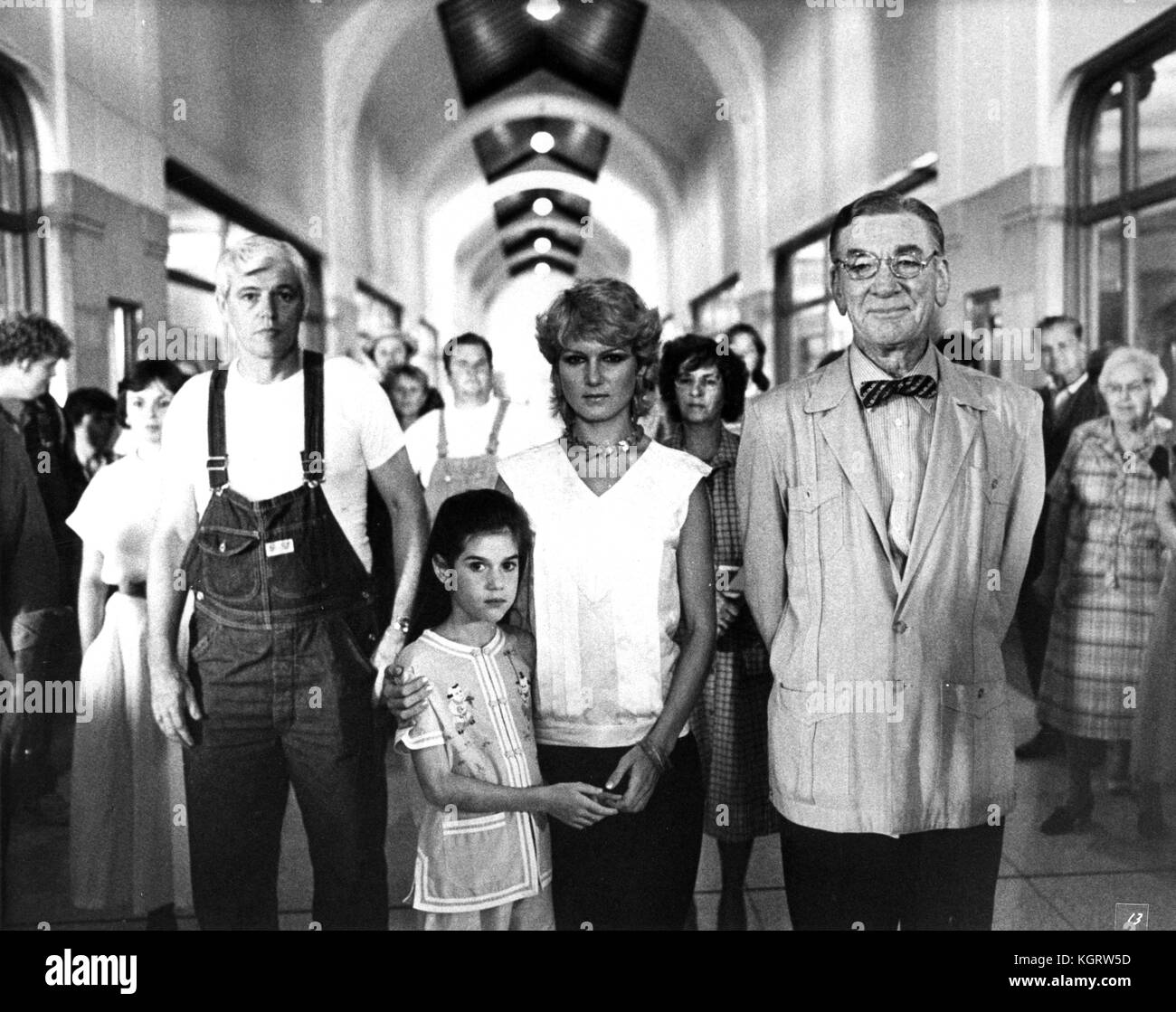 Strange Invaders (1983) , Lulu Sylbert , Diana Scarwid , Kenneth Tobey ...