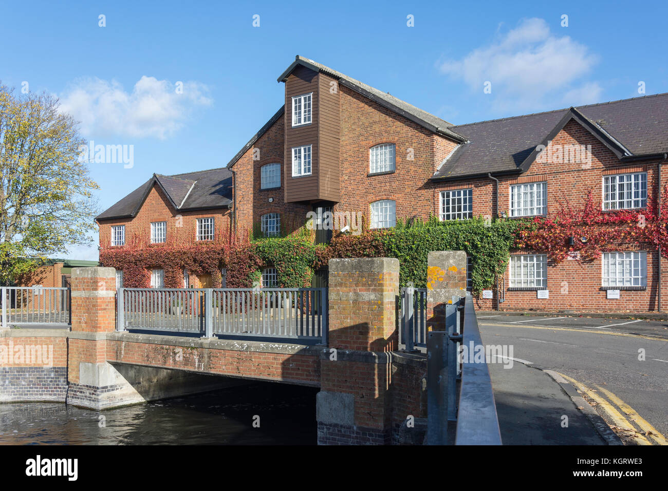 The Old Mill House and River Colne, Horton Road, Stanwell Moor, Surrey ...