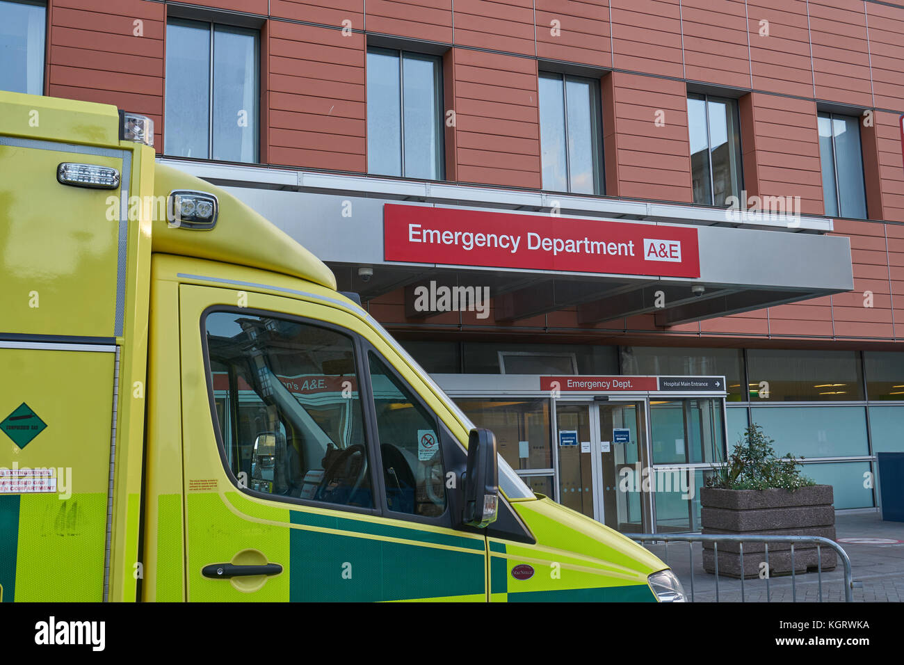 NHS Emergency A&E Stock Photo - Alamy