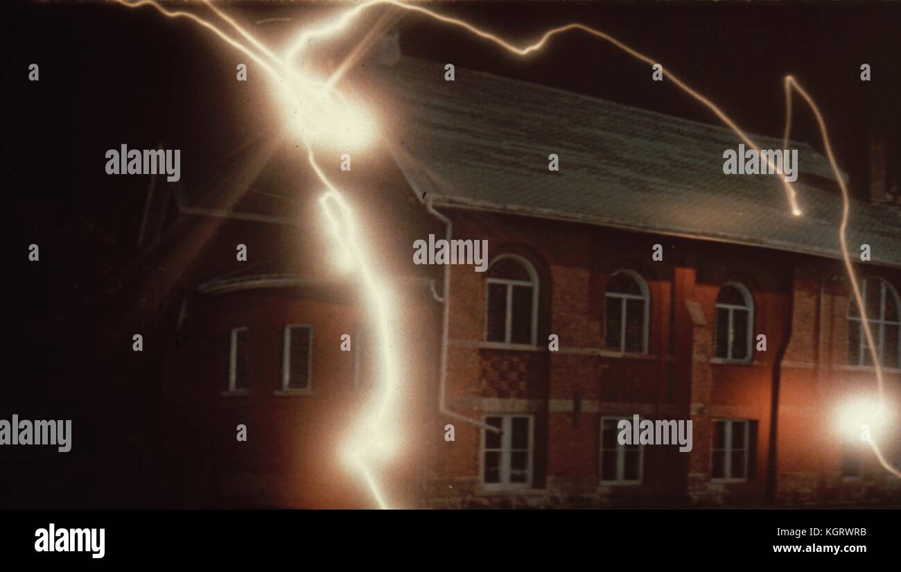 Strange Invaders (1983) Date: 1983 Stock Photo - Alamy