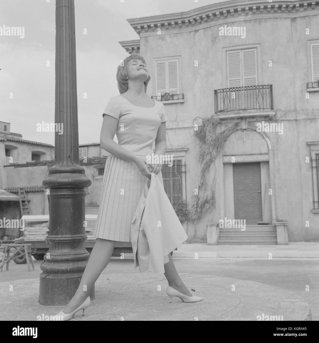 Summer Holiday (1963) , Lauri Peters Stock Photo - Alamy