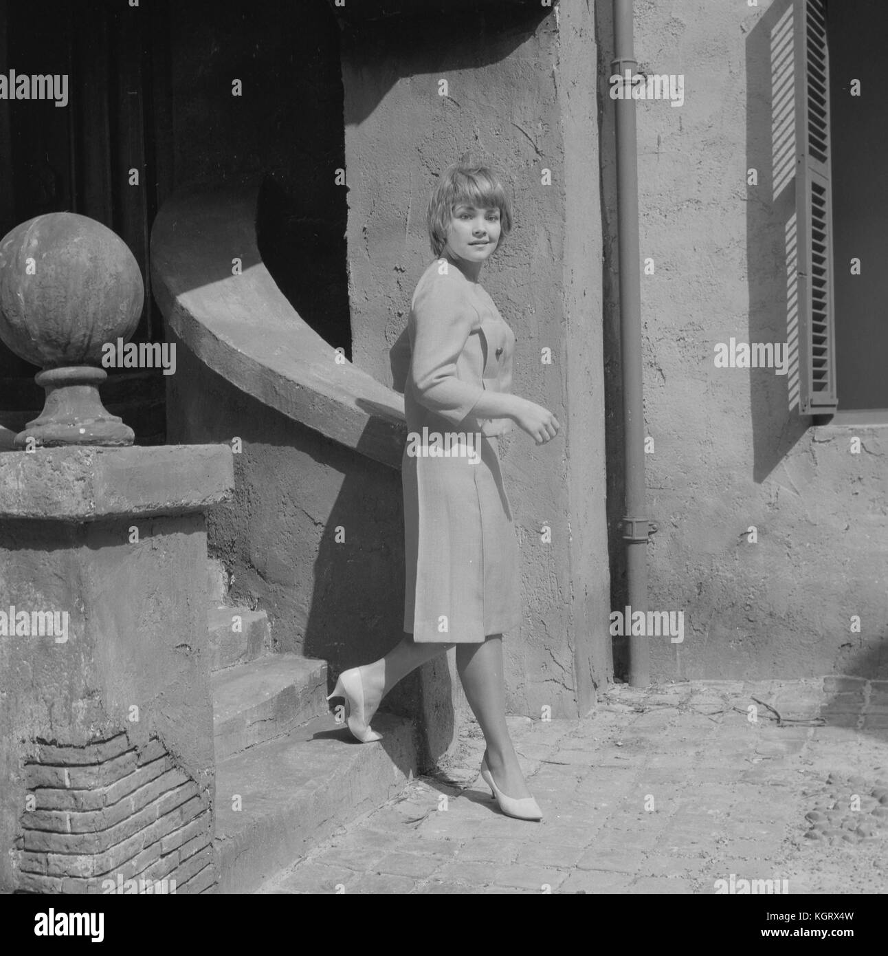 Summer Holiday (1963) , Lauri Peters Stock Photo - Alamy