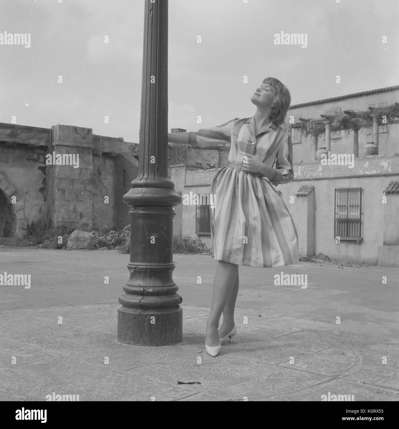 Summer Holiday (1963) , Lauri Peters Stock Photo - Alamy