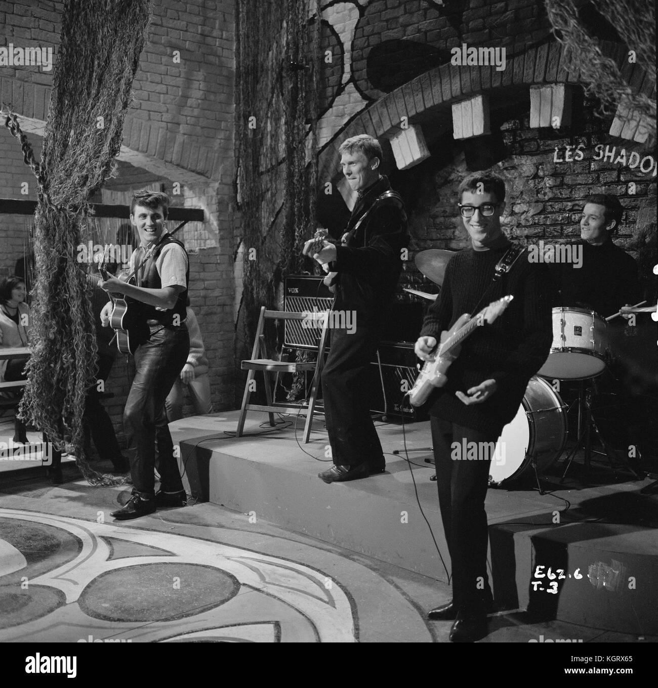 Summer Holiday (1963) , The Shadows, Hank Marvin, Bruce Welch, Brian Bennett, Brian Locking ...