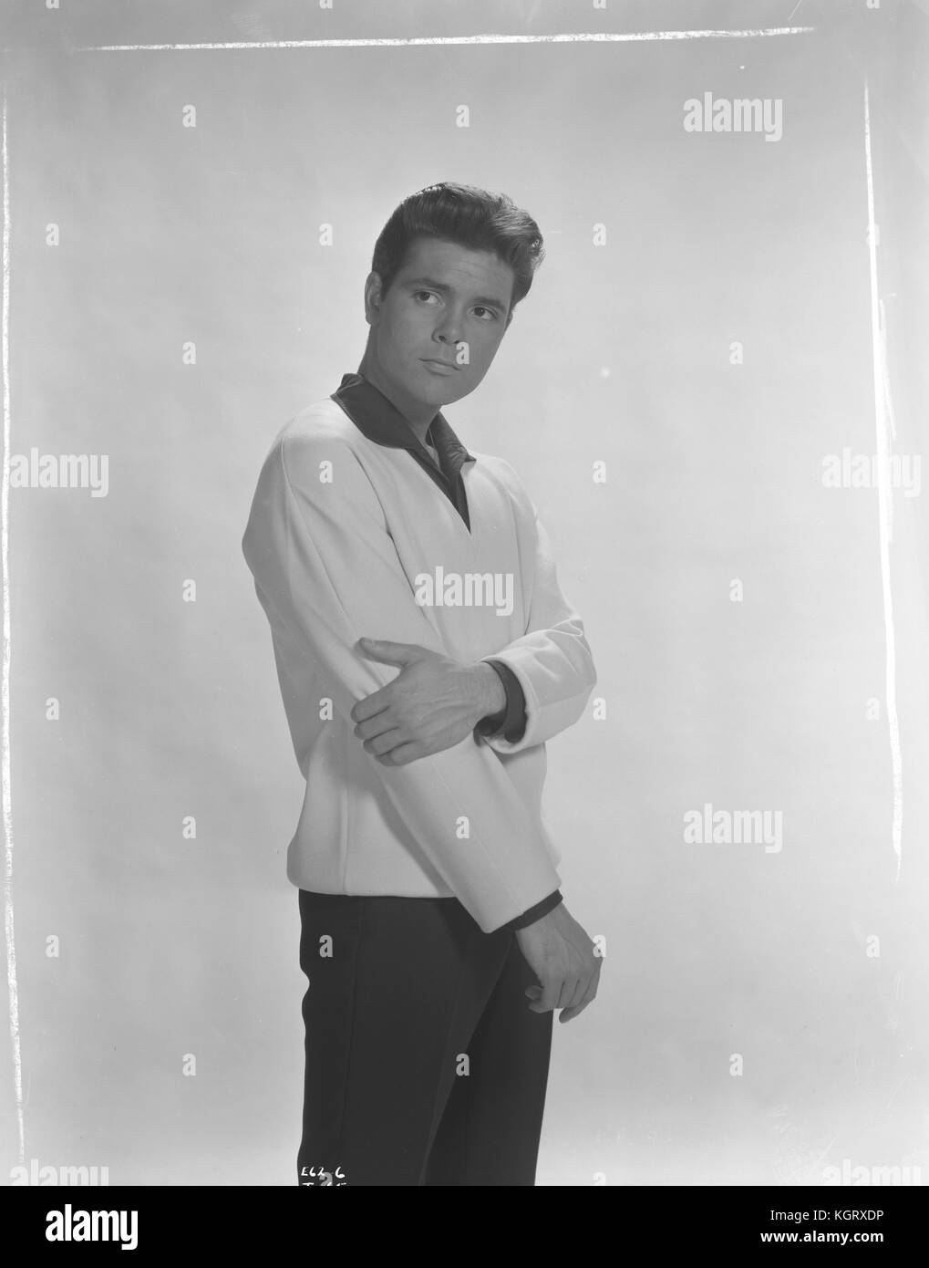 Summer holiday cliff richard film still hi-res stock photography and ...