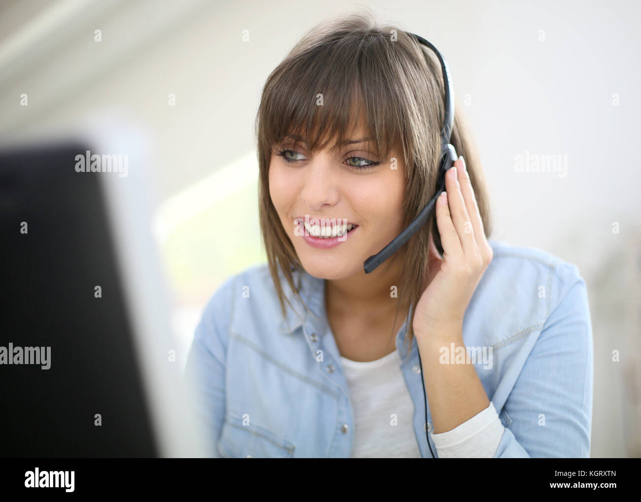 Customer service representative on the phone Stock Photo - Alamy