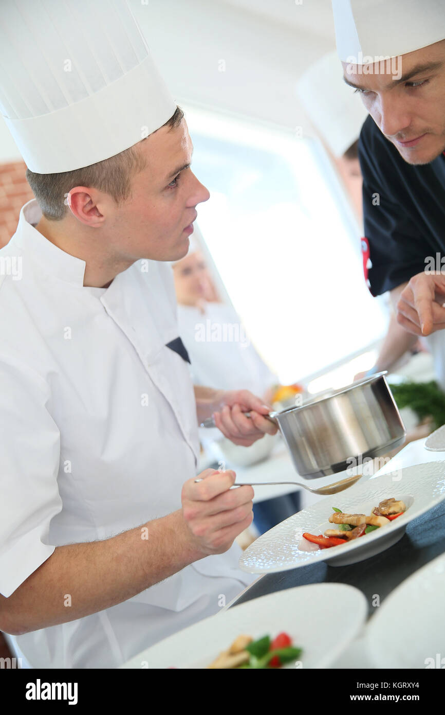 Trainee chef hi-res stock photography and images - Alamy
