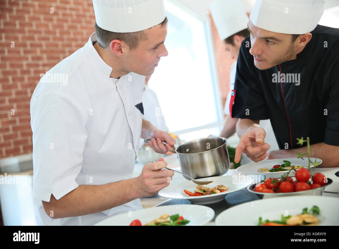 Trainee chef hi-res stock photography and images - Alamy