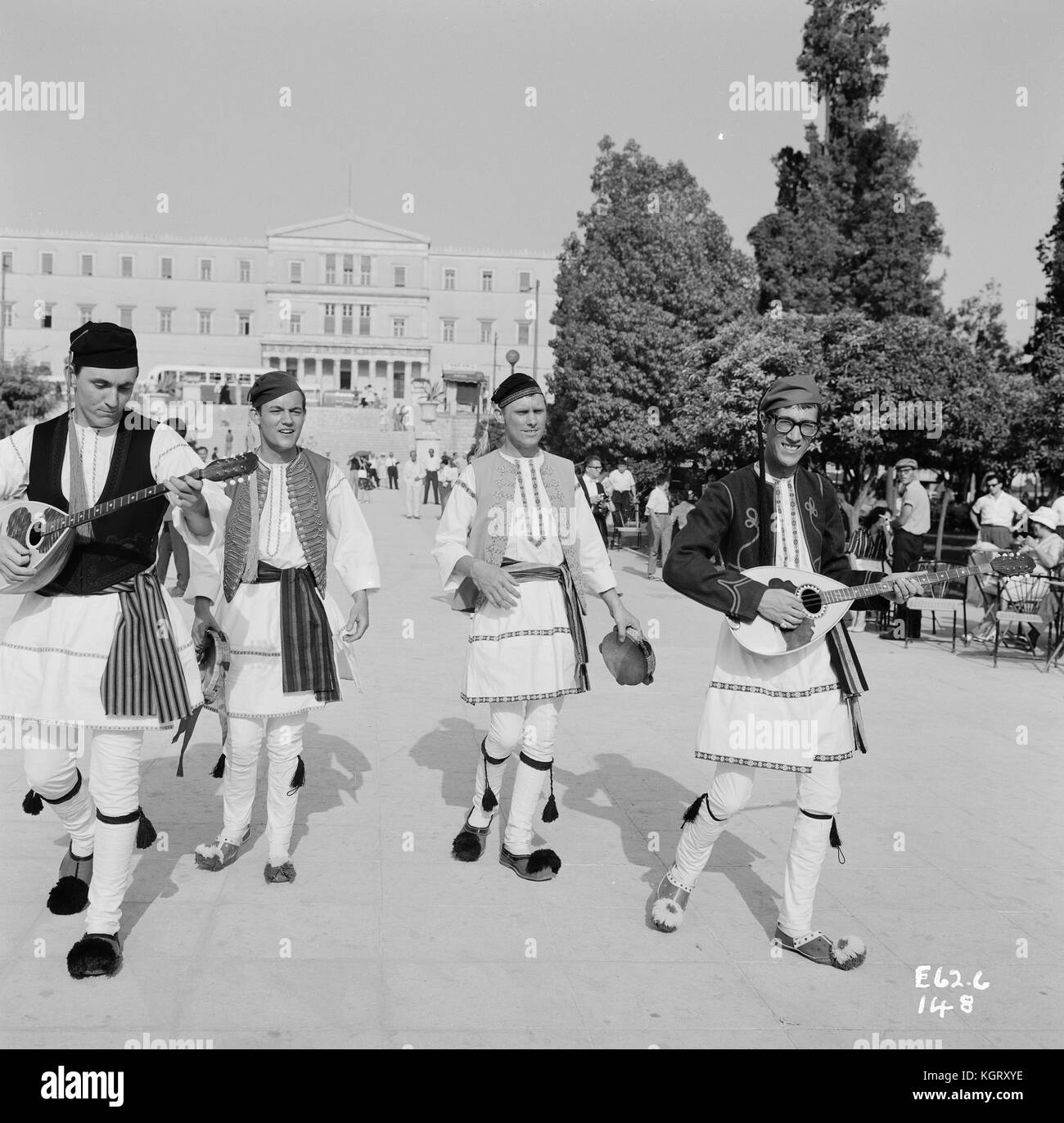 Summer Holiday (1963 Stock Photo - Alamy