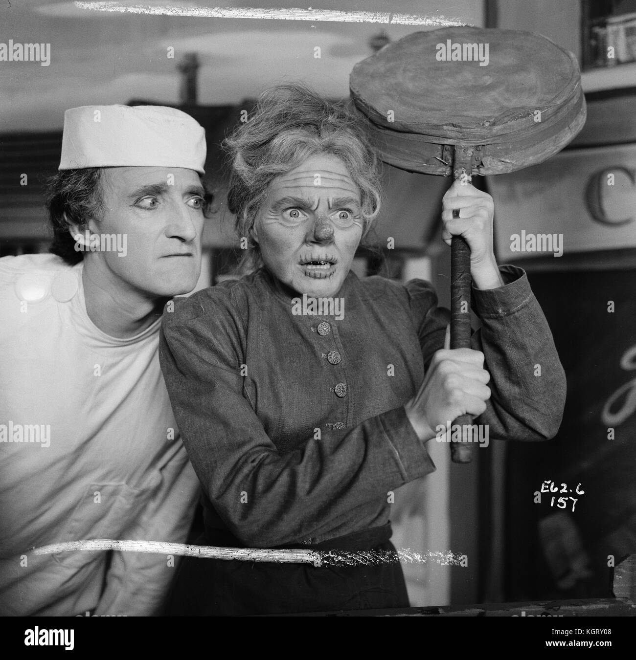 Ron Moody High Resolution Stock Photography and Images - Alamy