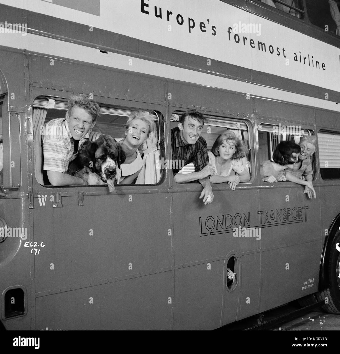 Summer Holiday (1963) , Teddy Green , Jeremy Bulloch , Pamela Hart ...