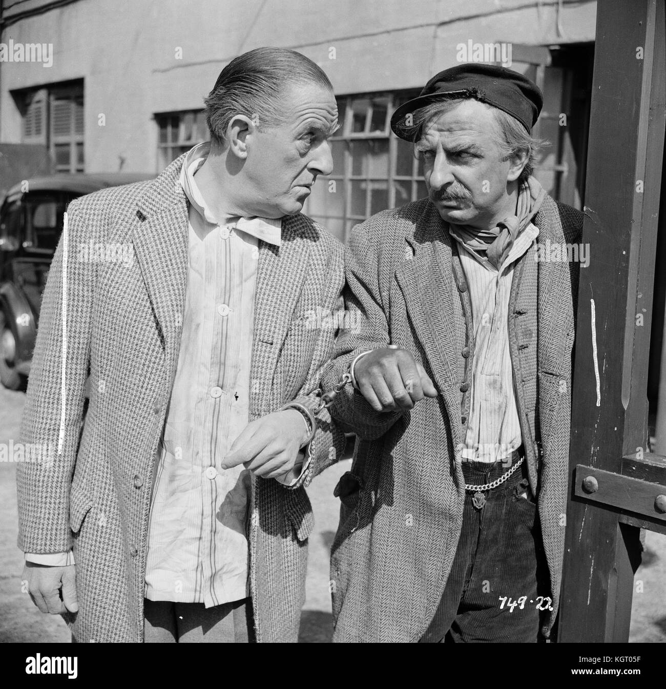 The Titfield Thunderbolt (1953) , Stanley Holloway , Hugh Griffith ...