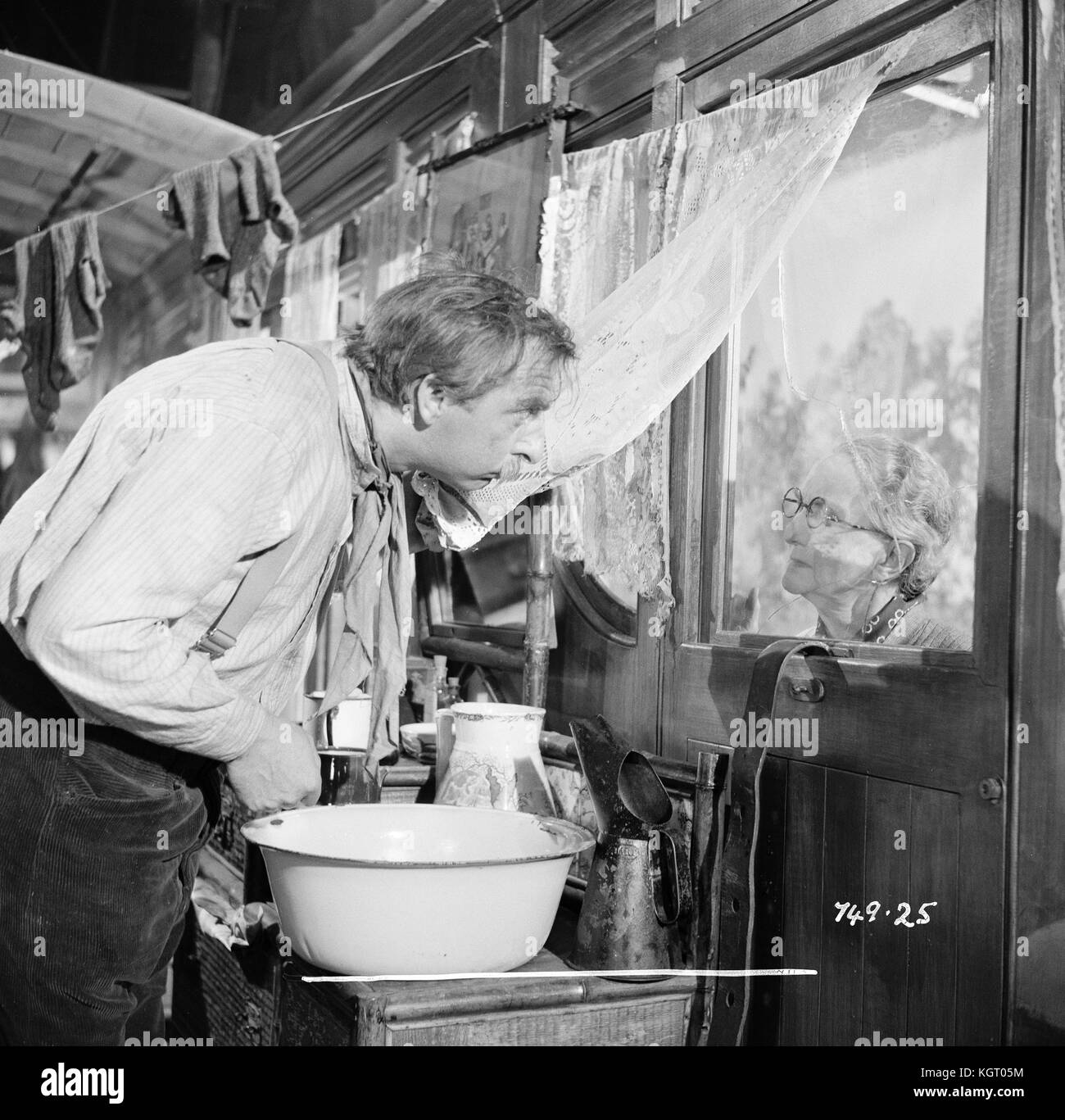 The Titfield Thunderbolt (1953 Stock Photo - Alamy