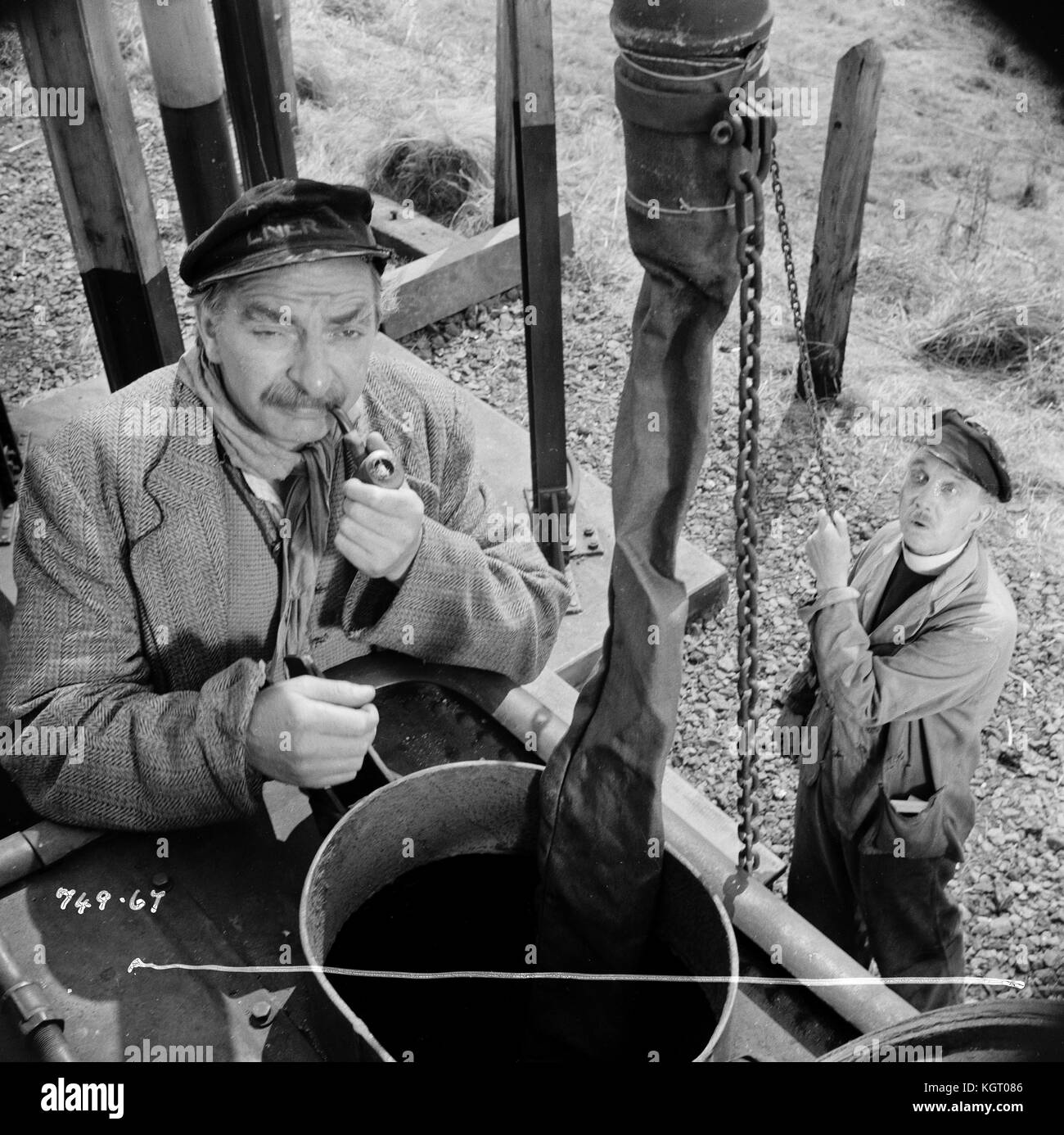 The Titfield Thunderbolt (1953) , George Relph , Hugh Griffith Stock ...