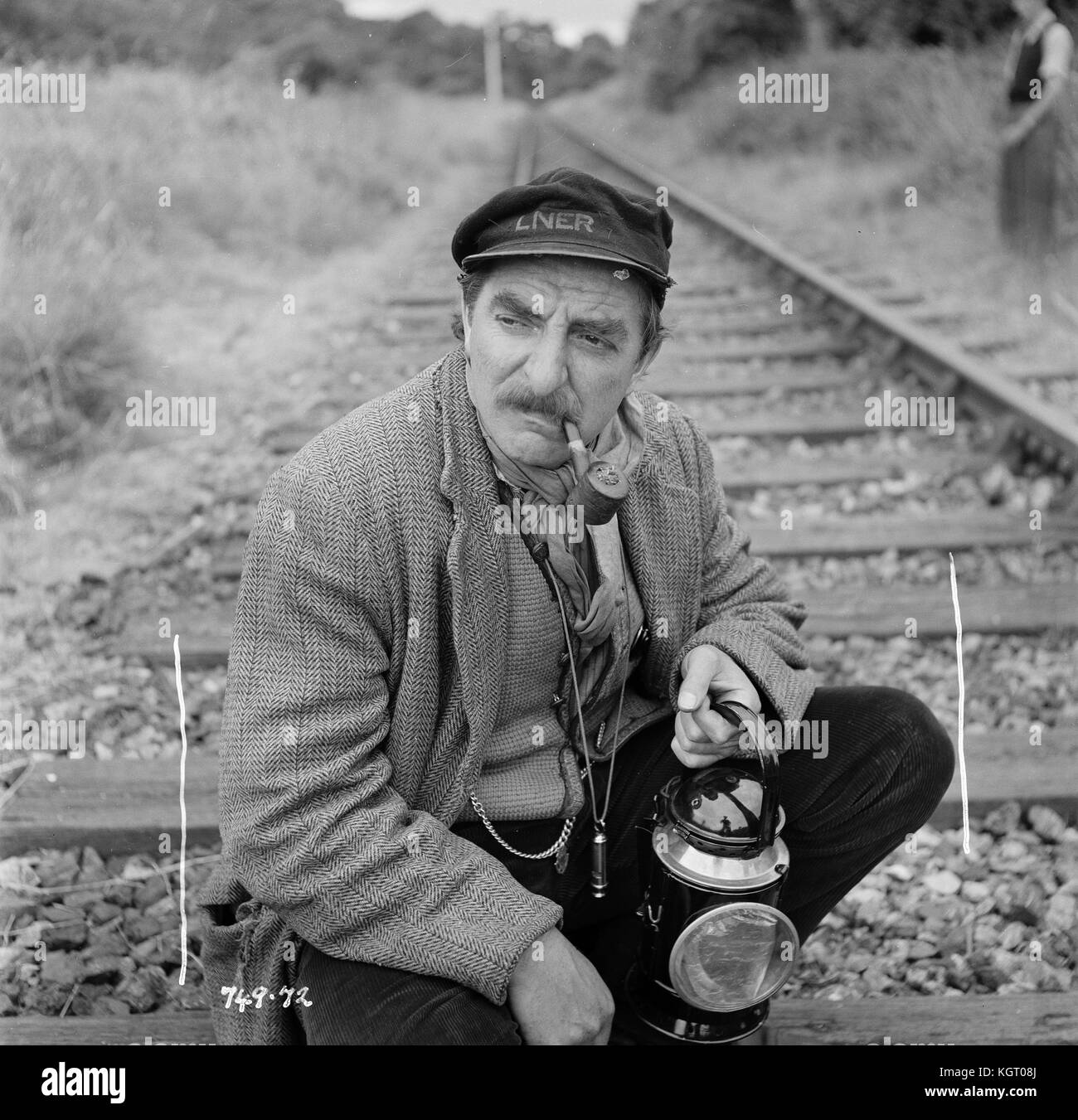 The Titfield Thunderbolt (1953) , Hugh Griffith Stock Photo - Alamy