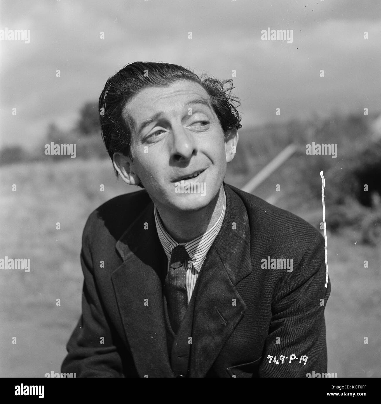 The Titfield Thunderbolt (1953) , Jack MacGowran Stock Photo - Alamy