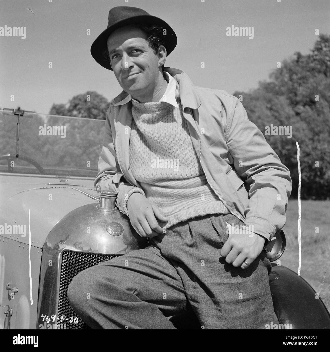 John gregson hi-res stock photography and images - Alamy