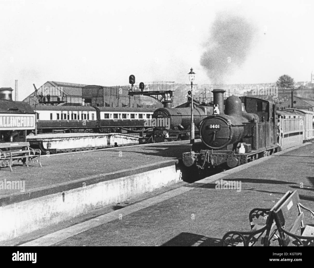 The Titfield Thunderbolt (1953 Stock Photo - Alamy