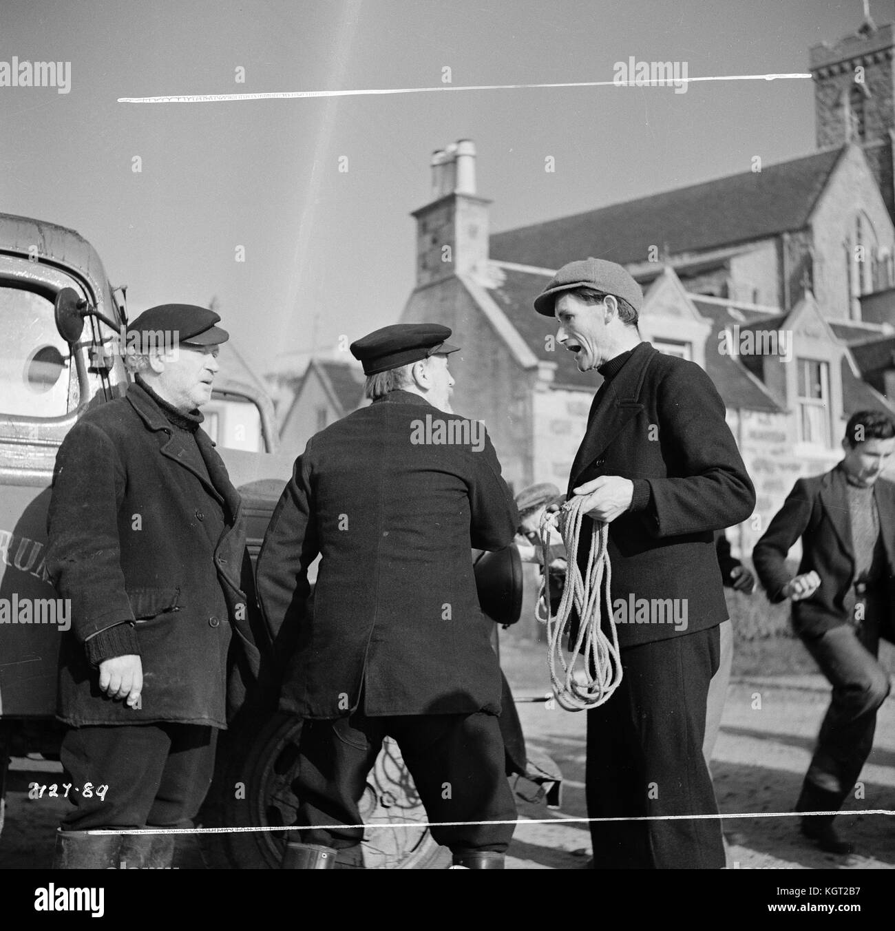 Whisky Galore (1949), Wylie Watson, Duncan Macrae Stock Photo - Alamy
