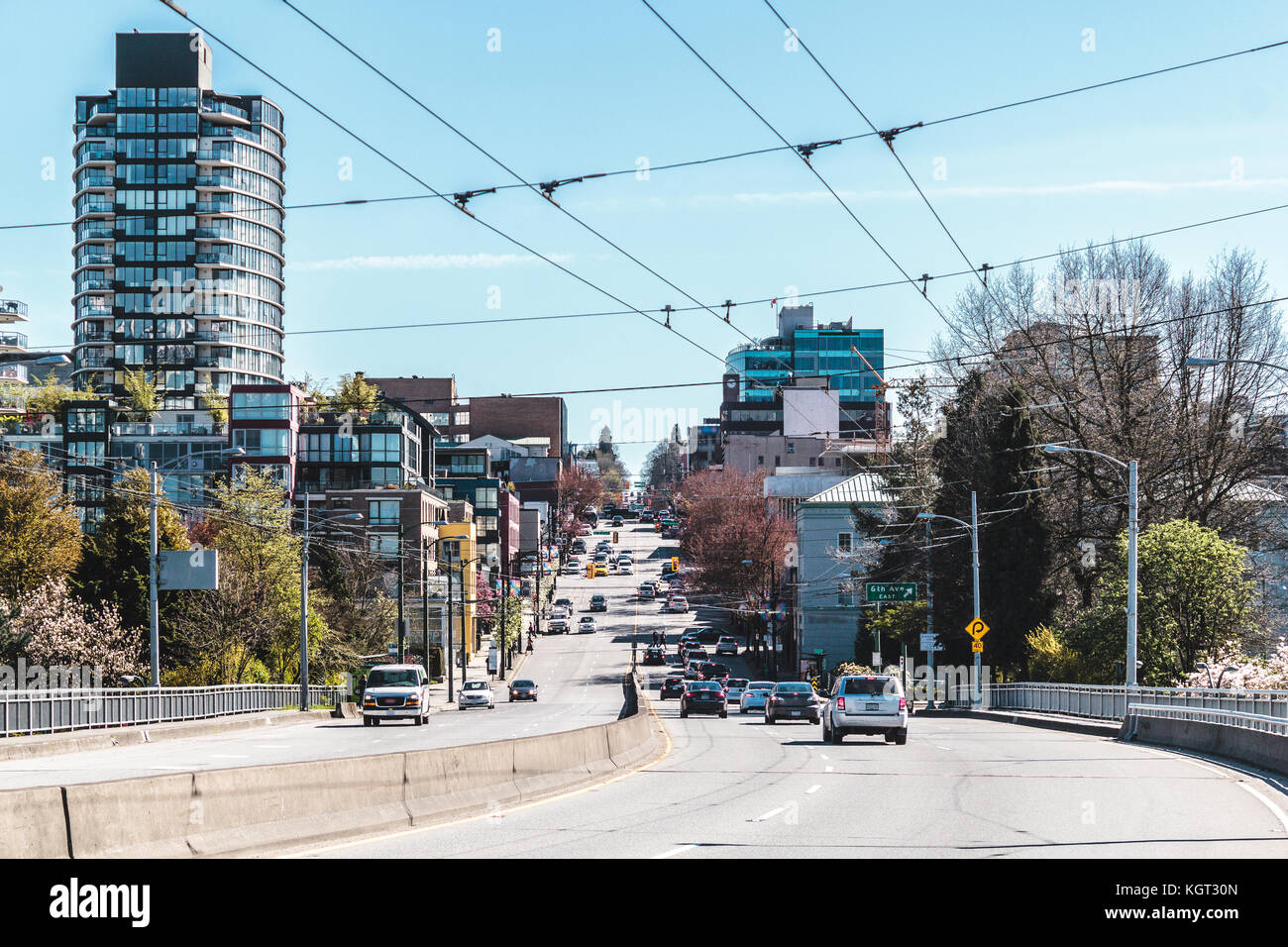 Streets of downtown vancouver hi-res stock photography and images - Alamy
