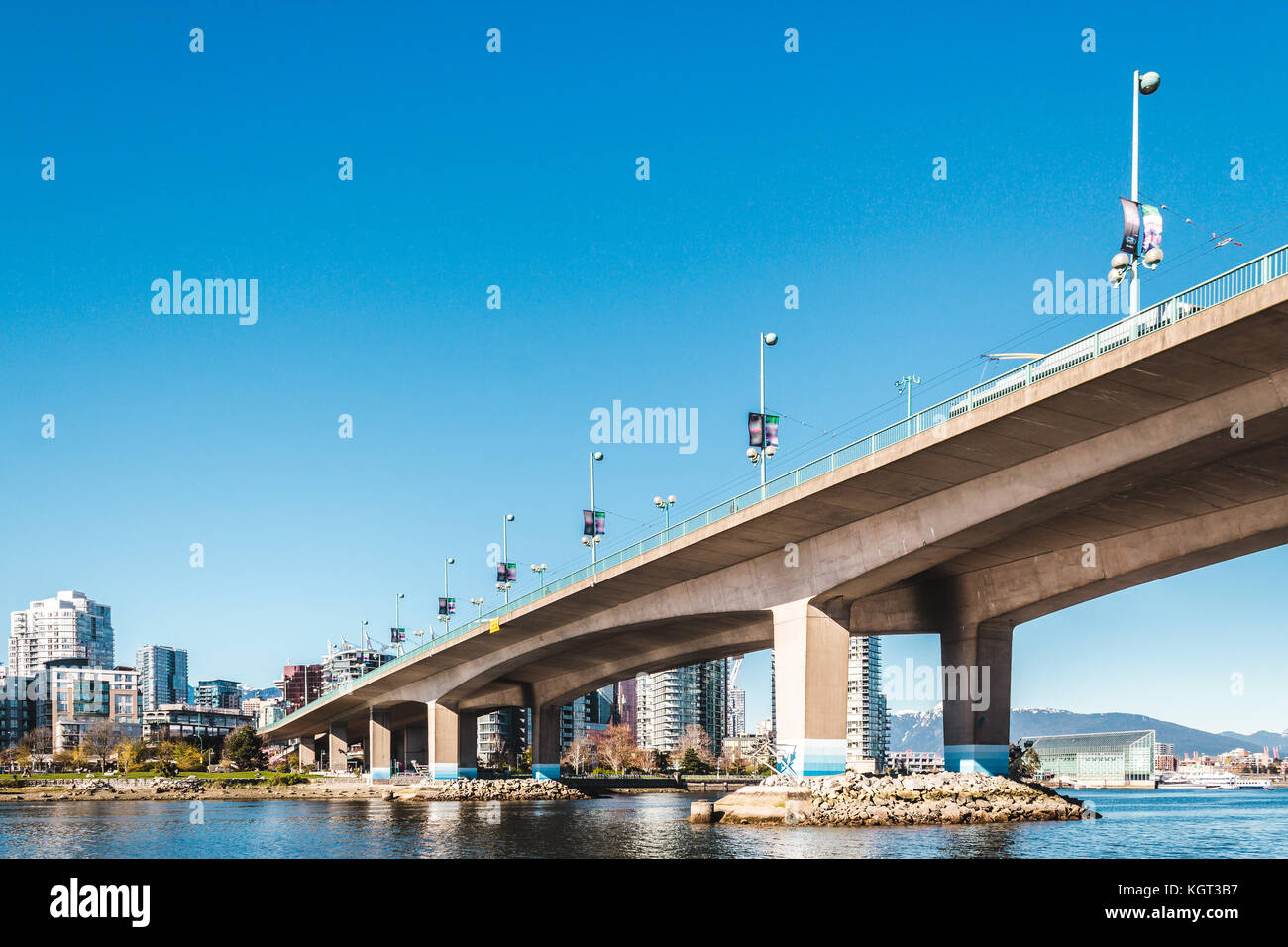 Vancouver cambie bridge hi-res stock photography and images - Alamy