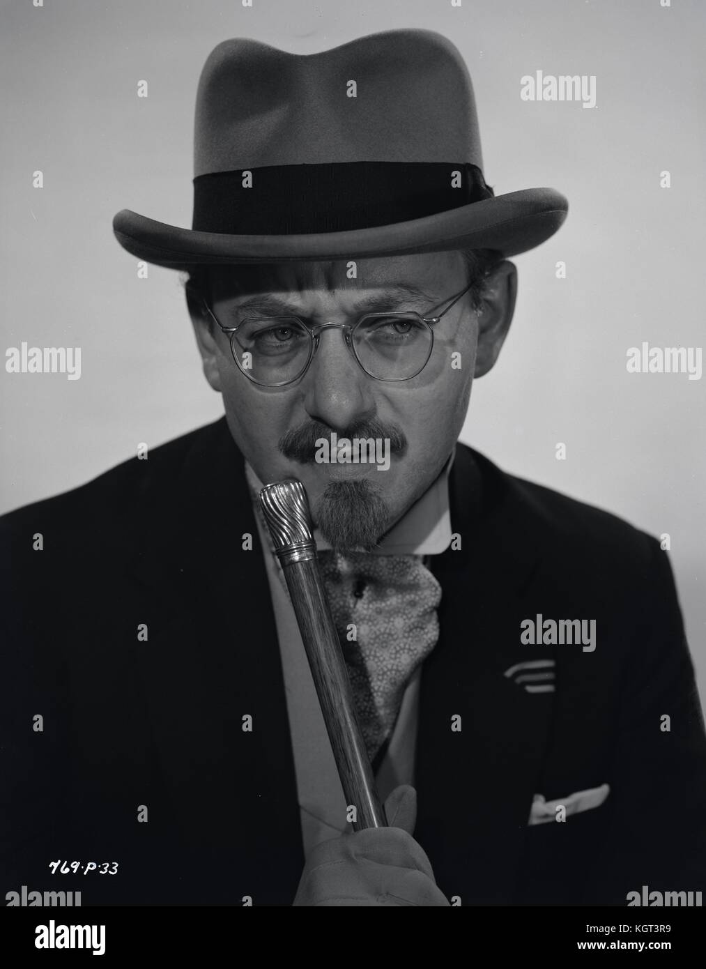 Who Done It (1956) , David Kossof Stock Photo - Alamy