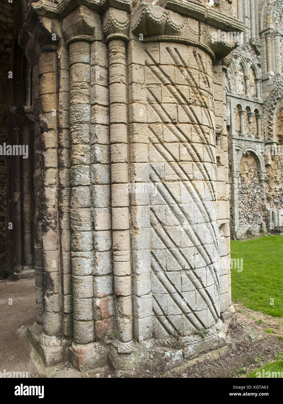 Castle Acre Priory - Norman Decorated Pillar Stock Photo - Alamy