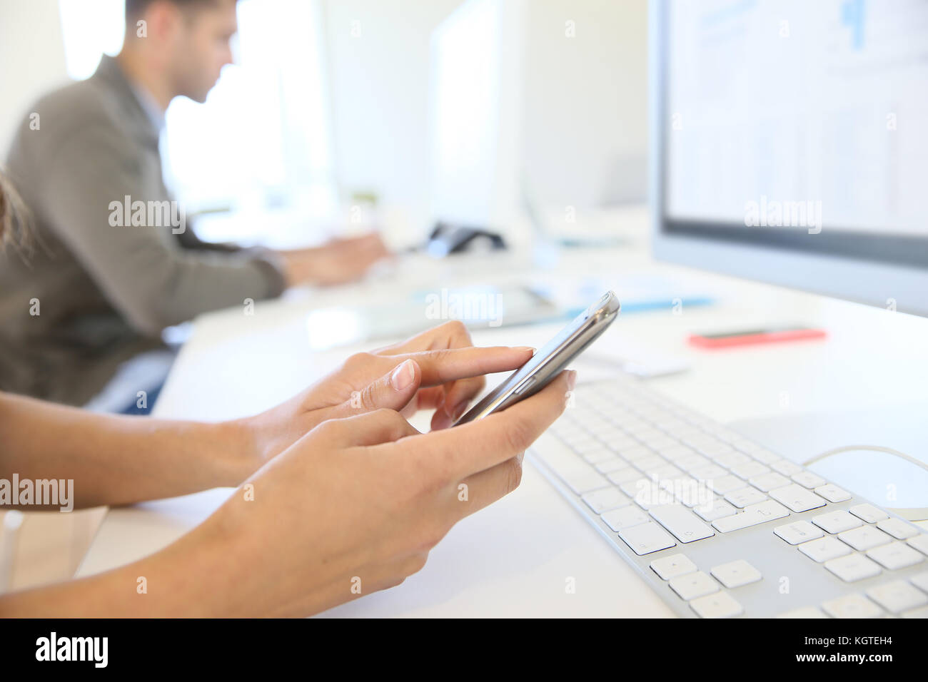 Closeup of hands sliding on smartphone screen Stock Photo - Alamy
