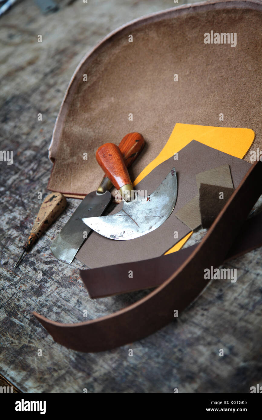 Tanner's workshop hi-res stock photography and images - Alamy