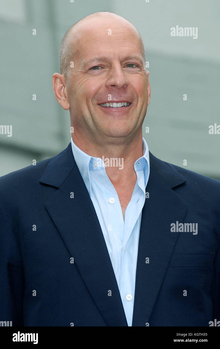 Bruce willis received a star on The Hollywood Walk of Fame in Los ...